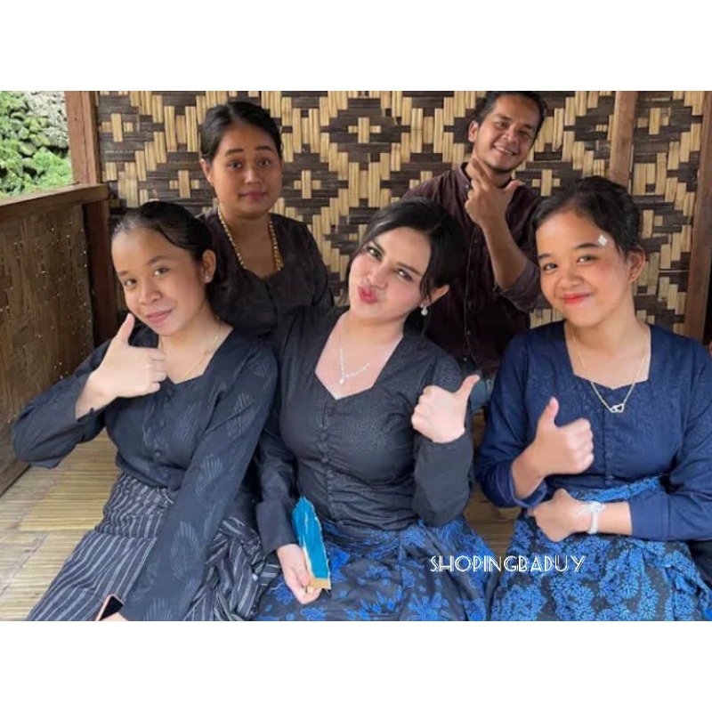 Jual 1set kebaya Baduy , pakaian adat suku Baduy | Shopee Indonesia Jual 1set kebaya Baduy , pakaian adat suku Baduy | Shopee Indonesia