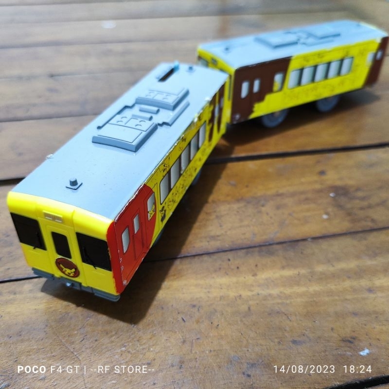 Jual Takara Tomy Plarail Pokemon Kiha Series 100 Mainan Kereta Api ...