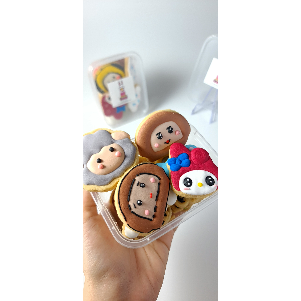 Jual cookies karakter set isi 50 cookies kue kering (tidak bisa request ...