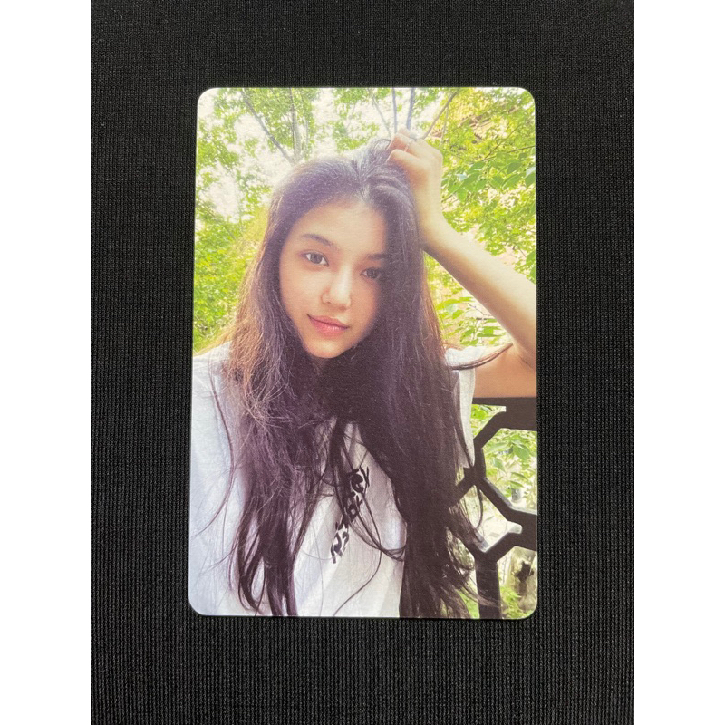 Jual PHOTOCARD PC DANIELLE NEW JEANS ALBUM ATTENTION OMG WEVERSE ID ...