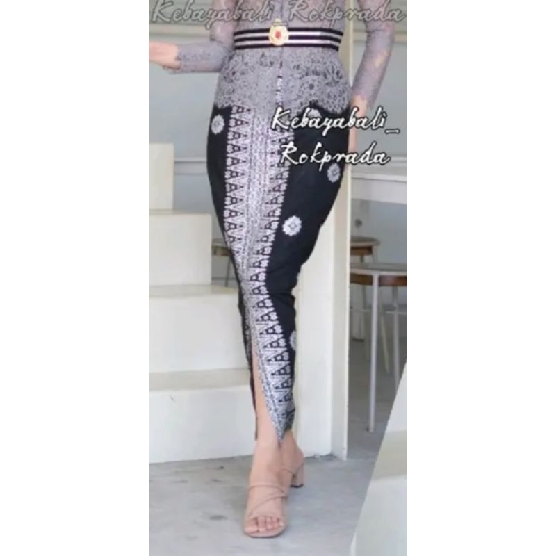 Jual Rok model Kamen jadi model Ashanti | Shopee Indonesia