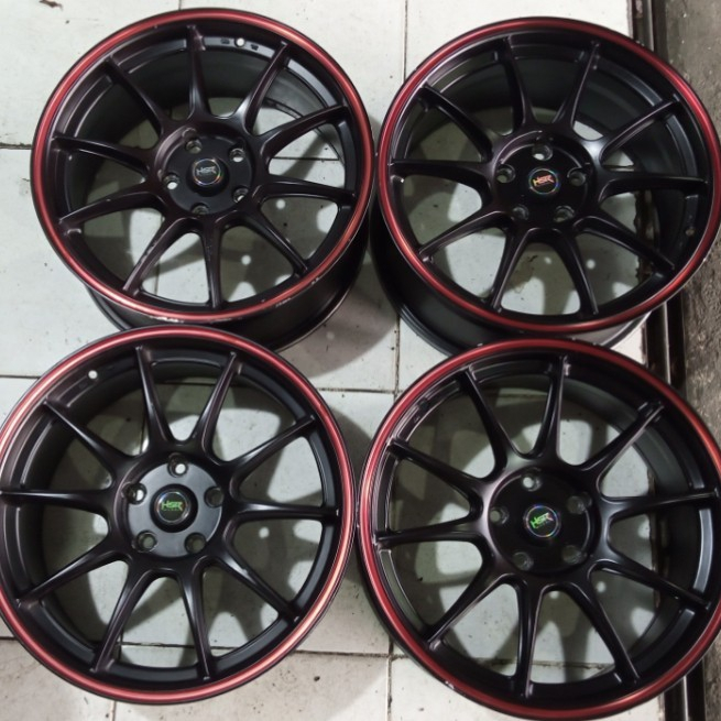 Jual Velg Mobil Bekas Ring 18 Hsr Zico R18 Lebar 8 Lobang Baut 5X114 Et42 Xpander HRV Civic ...