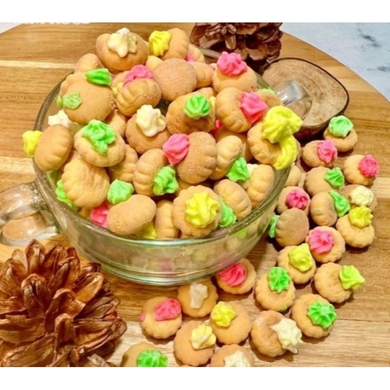 Jual KUE GEM ROSE/ KUE LEBARAN/ BISKUIT GEM ROSE/ BISKUIT GULA GULA ...