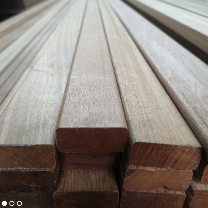 Jual STIK KAYU RENG OVEN DECKING BENGKIRAI HALUS 1,8 x 4,2 x 360 - 420 ...
