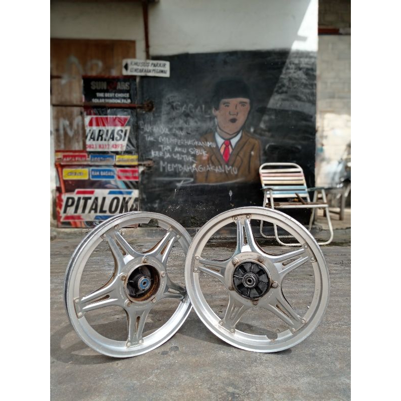 Jual velg comstar velg jialing comstar r17 lengkap dengan nap ger dan ...