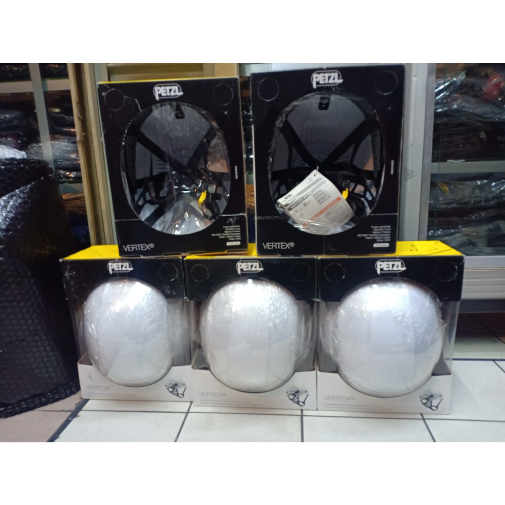 Jual PETZL VERTEX HELMET A010AA00 / HELM SAFETY CLIMBING PETZL VERTEX ...