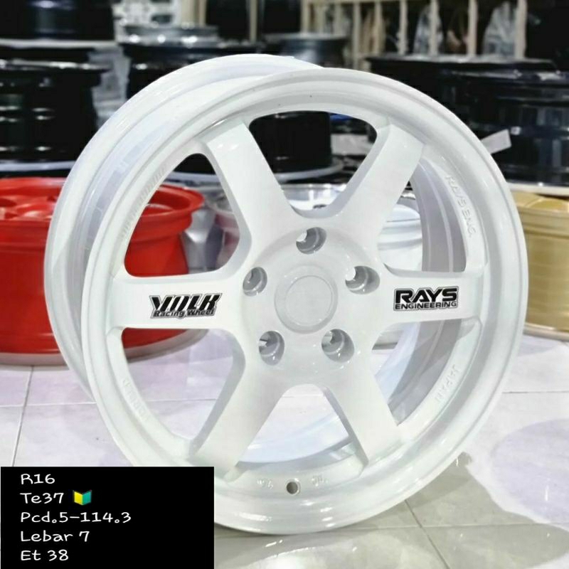 Jual velg racing volk rays te37 ring 16 lebar 7 et 38 untuk ertiga terios rush innova xpander ...