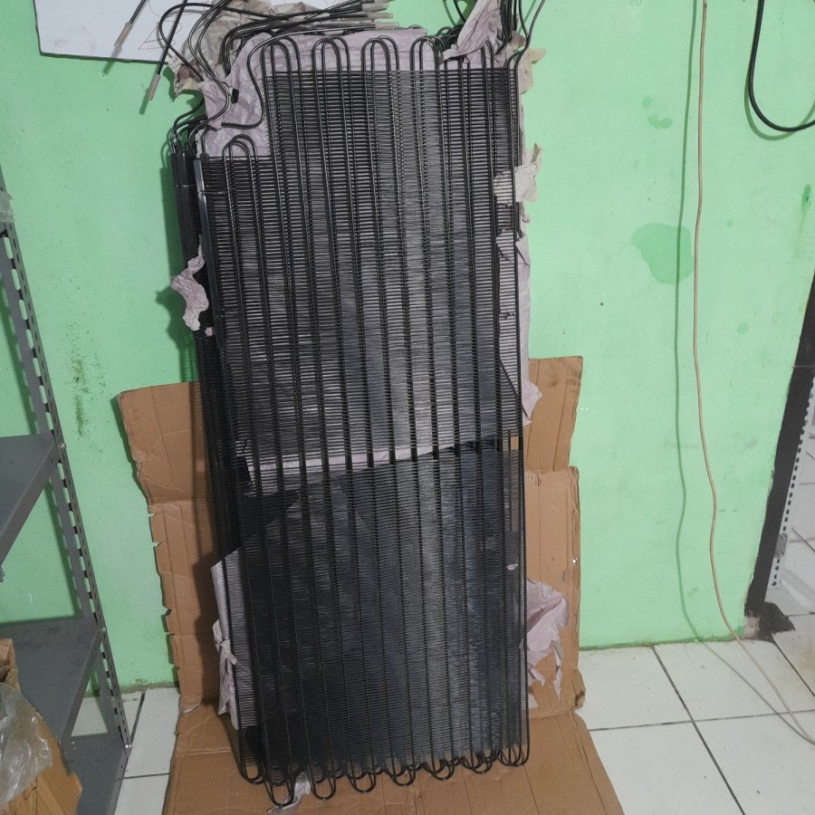 Jual KONDENSOR KULKAS 20 U KULKAS FREEZER SHOWCASE POLYTRON | Shopee ...