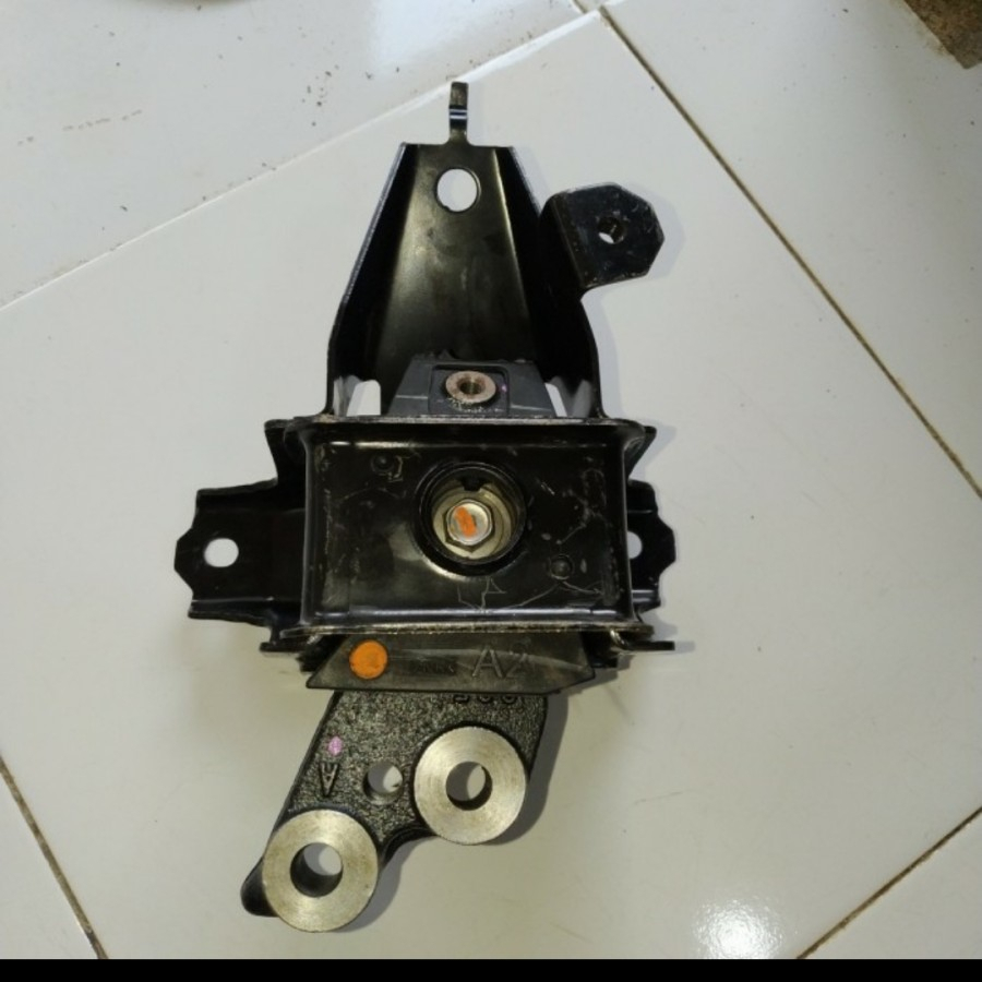 Jual ENGINE MOUNTING MONTING AGYA -AYLA 2015UP MANUAL DEPAN RH ORIGINAL ...