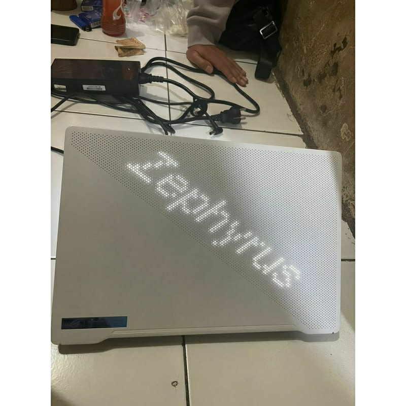 Jual ASUS ROG ZEPHYRUS G14 ANIMATRIX RYZEN 7 5800HS RTX 3050Ti 16GB ...