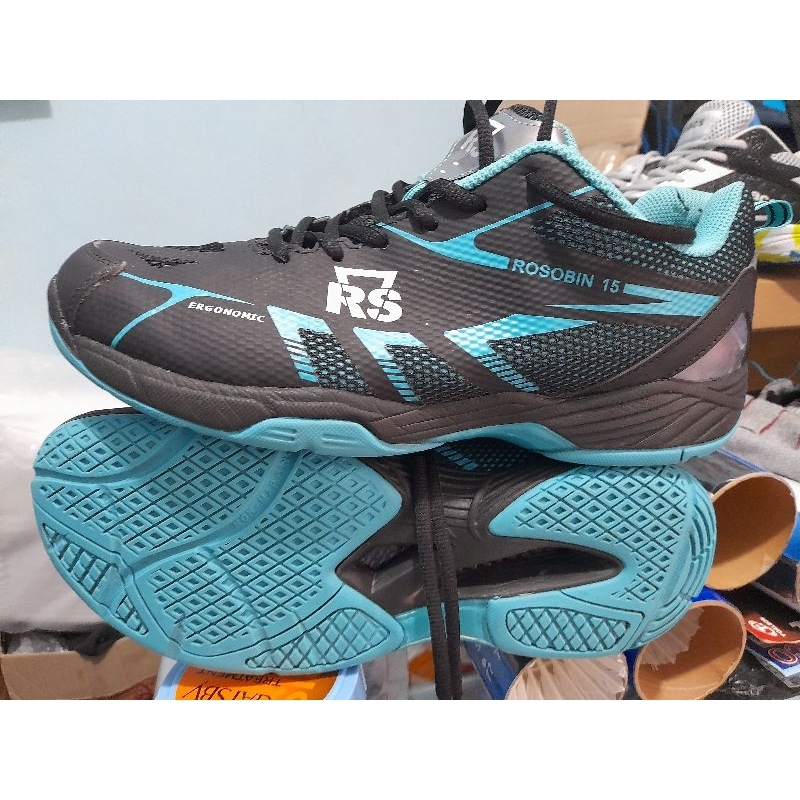 Jual Sepatu Rs (Second) mulus sprti Baru | Shopee Indonesia