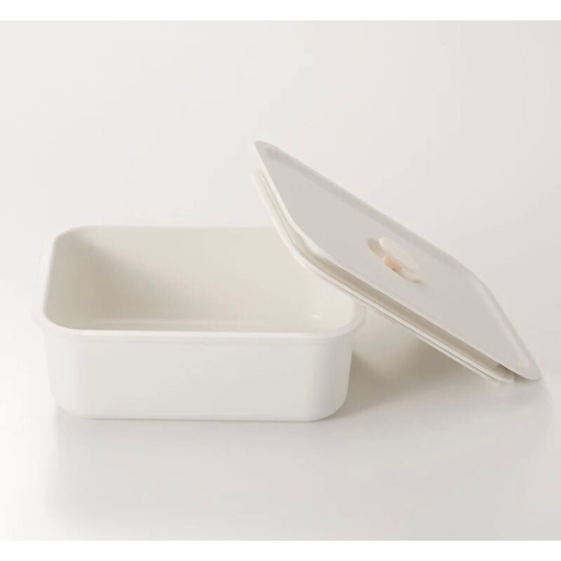 Jual [ Pre order] MUJI - Polypropylene Lunch box with valve white ...