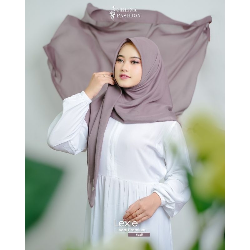 Jual LEXIE SCARF By NADHEERA LUXURY | Shopee Indonesia