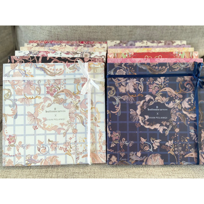 Jual Box Only Buttonscarves Original | Shopee Indonesia