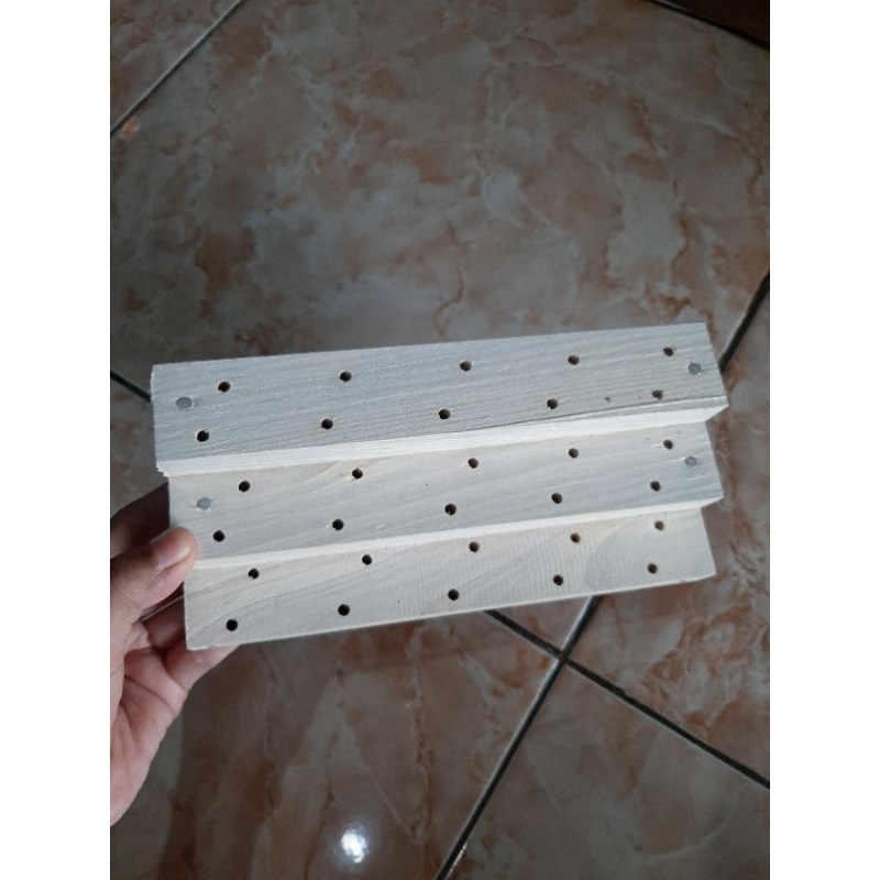 Jual Display susun 3 besar putih | tempat permen sunduk | Shopee Indonesia