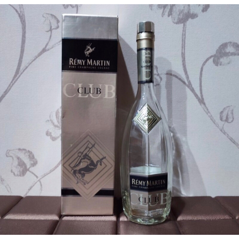 Jual botol bekas miras remy martin / botol pajangan / botol import ...