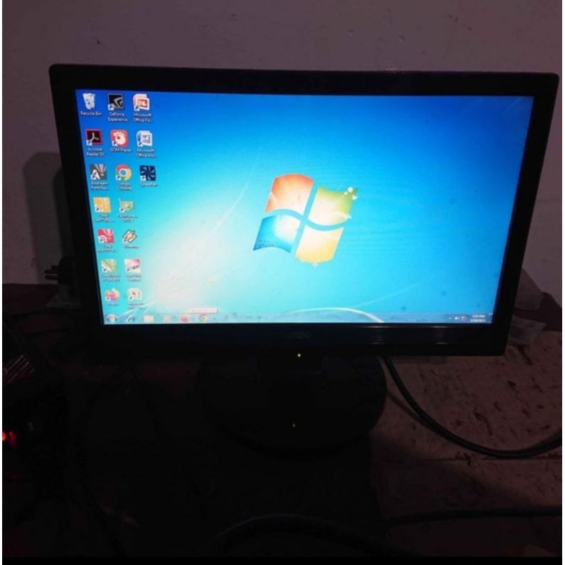 Jual LCD Monitor 16 inch AOC | Shopee Indonesia