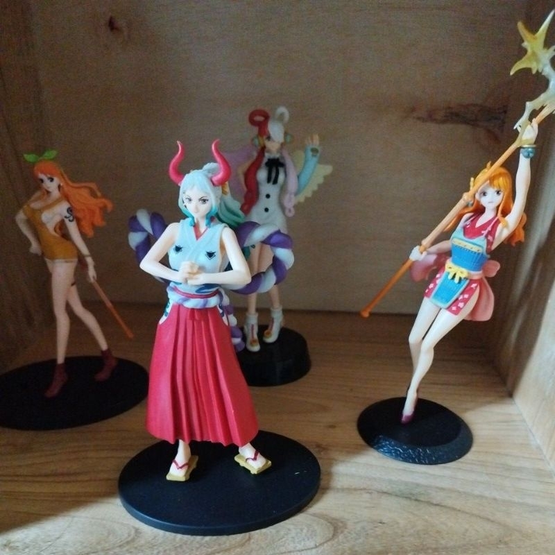 Jual one piece figure set yamato nami waifu dxf gll glm fzo | Shopee ...