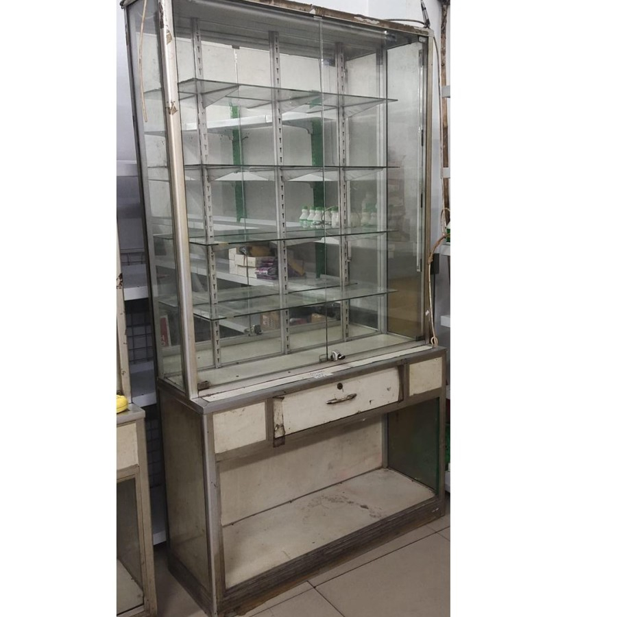 Jual ETALASE SHOWCASE LEMARI KACA ALUMUNIUM DISPLAY MAKANAN TAS KUE ...