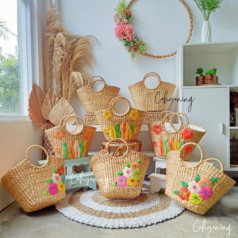 Jual 3. READY CACA Polos dan Sulam / Tas Anyaman Enceng Gondok / Tas ...