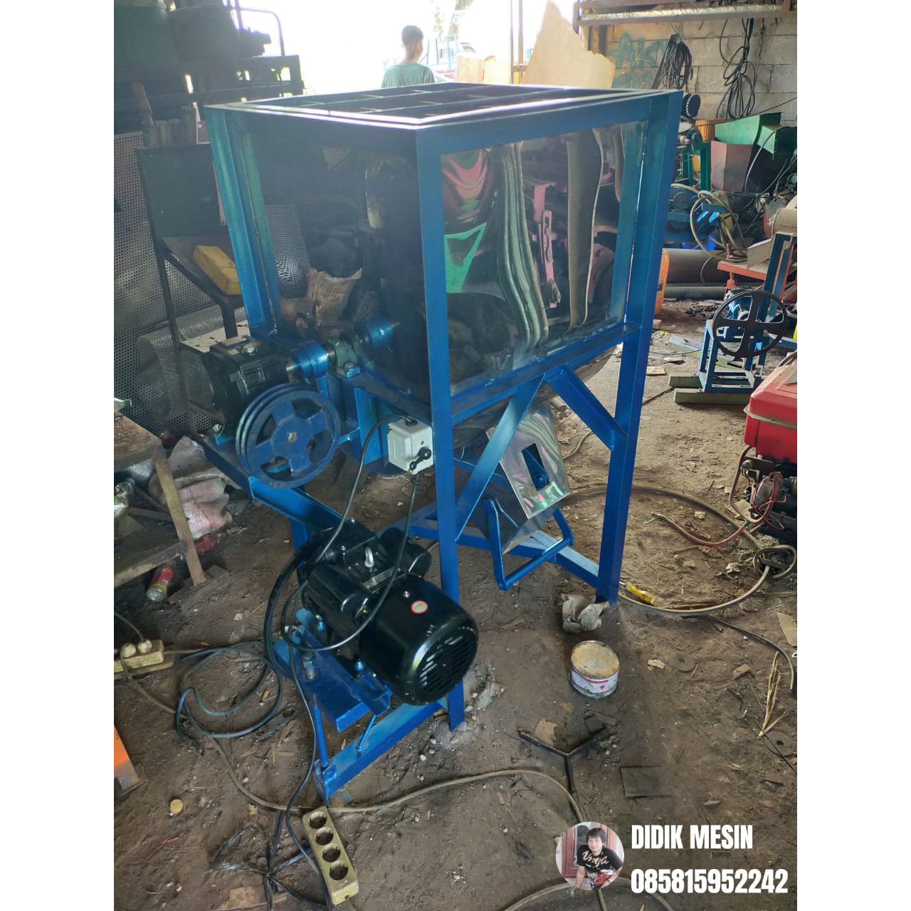Jual Mesin Mixer Kap. 40-50 Kg Body Plat Besi Steinless Komplit ...