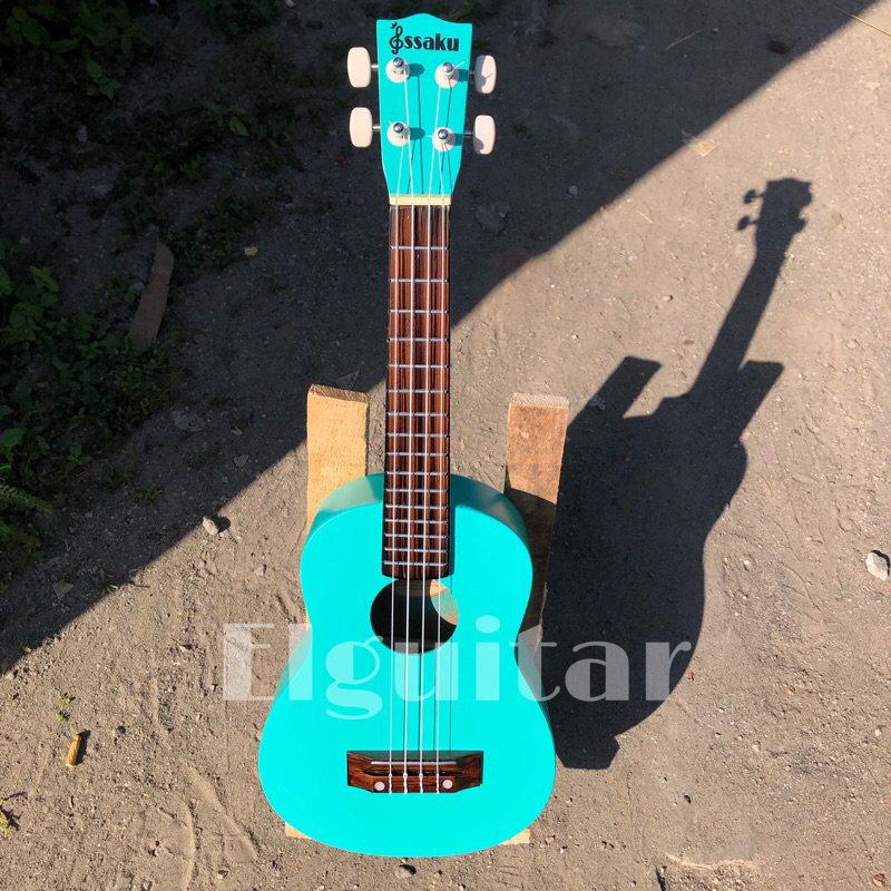 Jual Gitar UKULELE ISSAKU senar 4 SOPRANO PREMIUM uk21 | Shopee Indonesia
