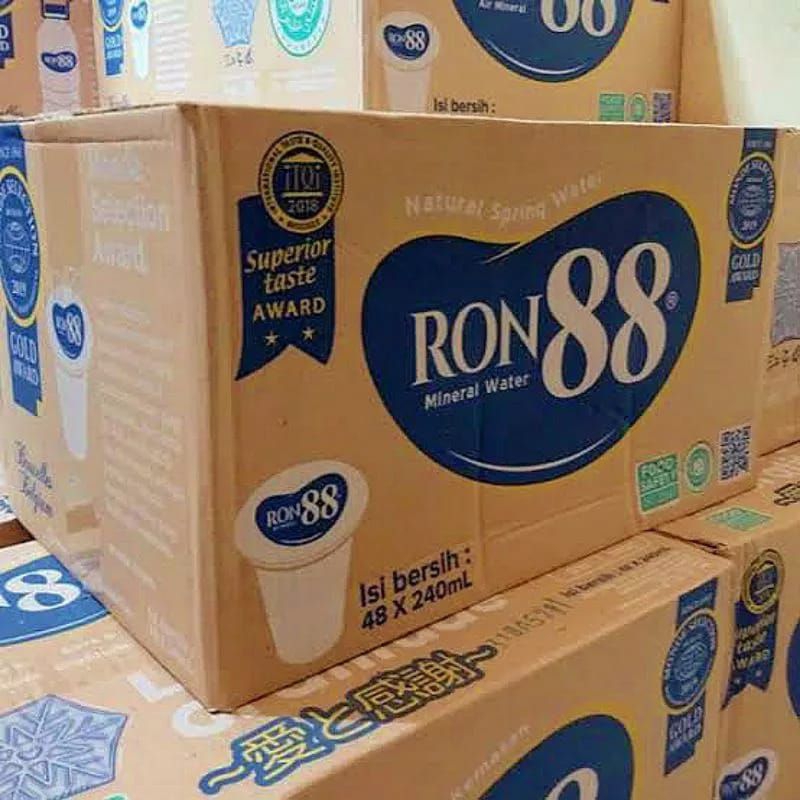 Jual AIR MINERAL RON 88 CUP / AIR MINUM RON88 KEMASAN CUP | Shopee ...