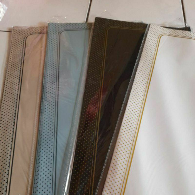 Jual plastik cellophane list polka/ pembungkus bucket /lembar | Shopee ...