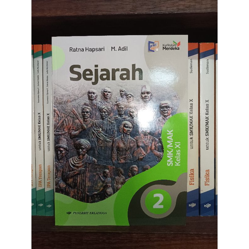 Jual Buku Sejarah Kelas XI SMK Kurikulum Merdeka Erlangga | Shopee Indonesia