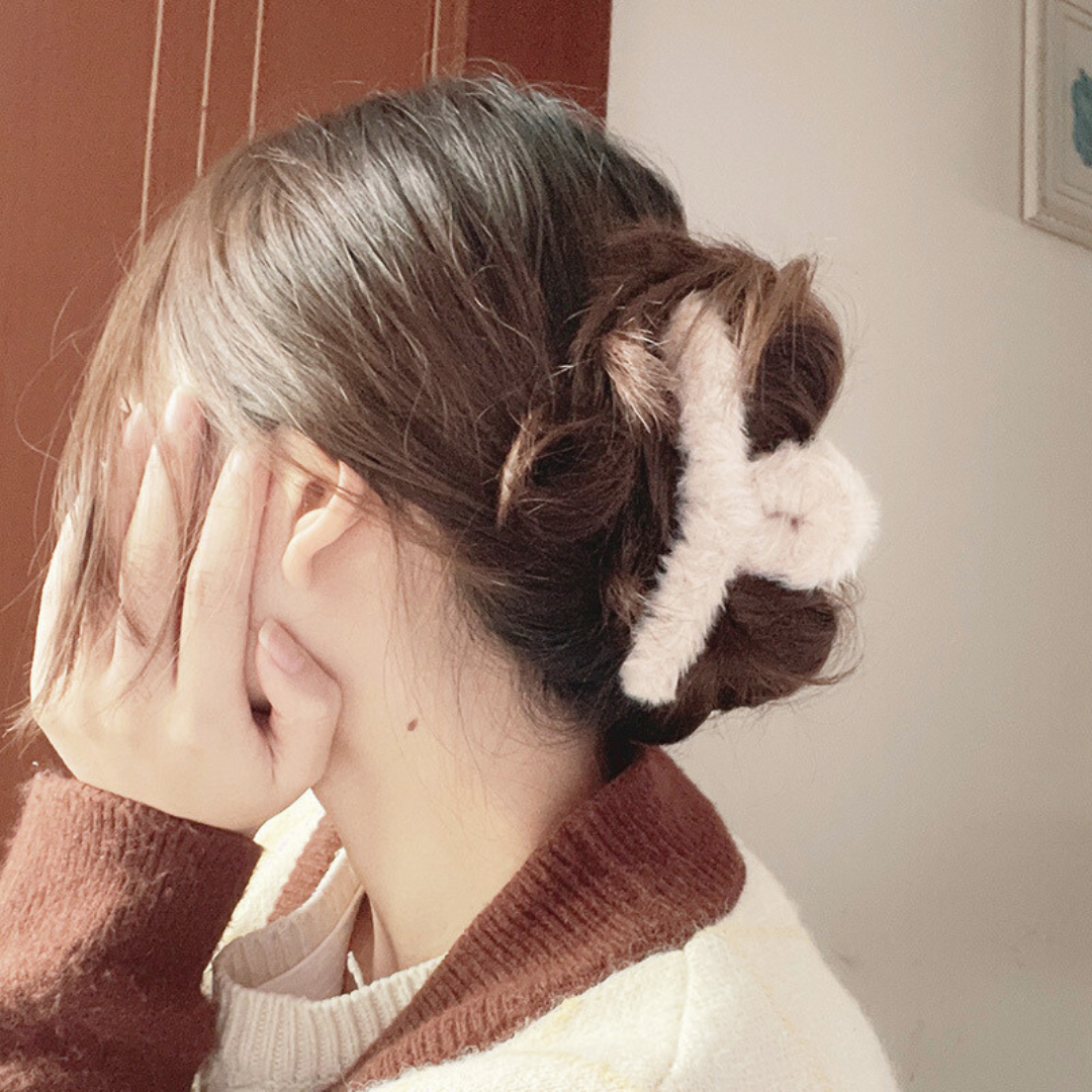Jual Yoora Collection CUTIE Korean Furry Fluffy Hair Claw Jepit Rambut ...