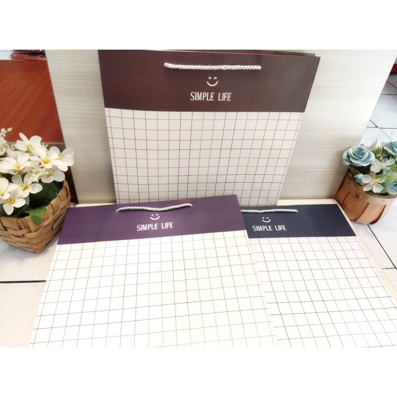 Jual Paper bag lucu ukuran 35x14x32cm | Shopee Indonesia