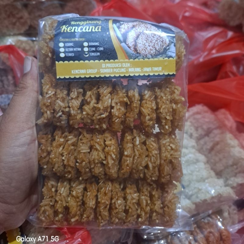 Jual Rengginang Kencana Mentah Rasa Terasi 40 pcs Asli Khas Malang ...
