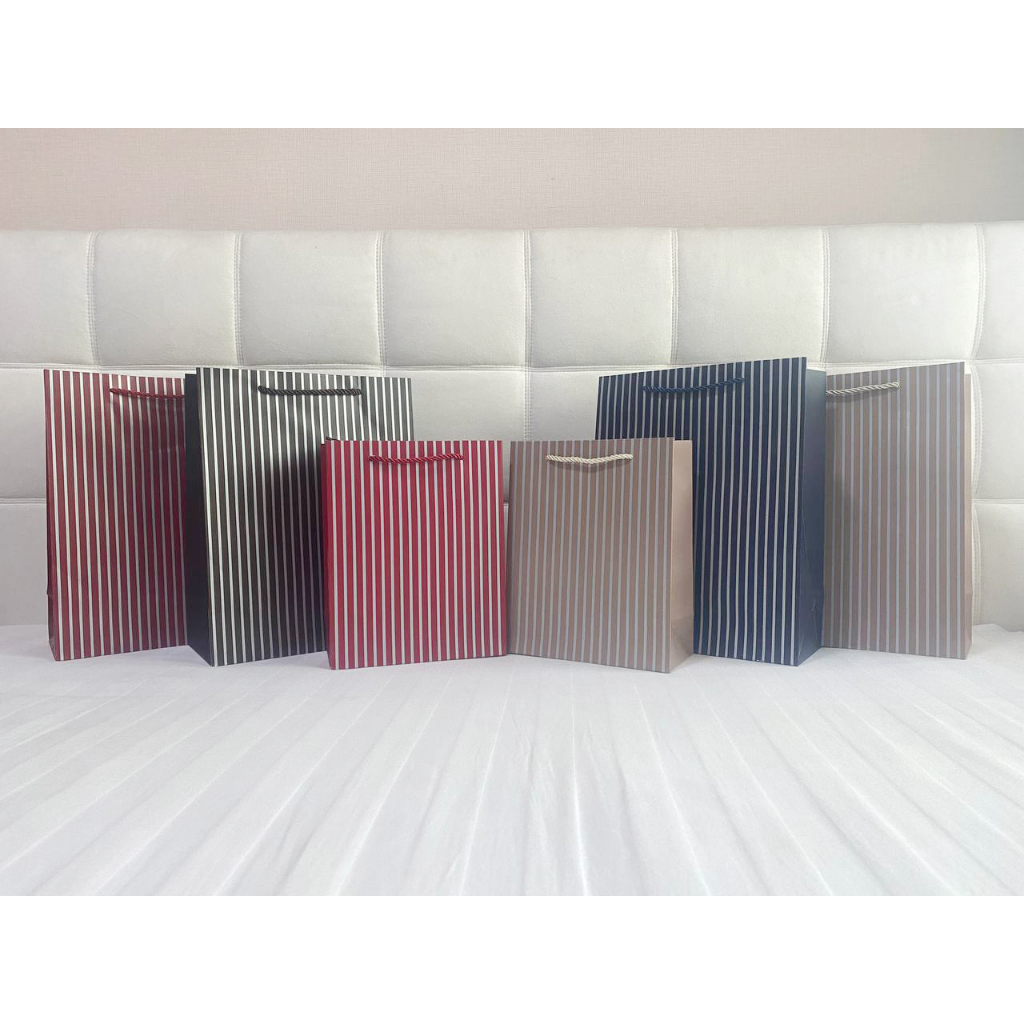 Jual Paper Bag motif Stripe Gelap / Tas Kertas / Tas Kado / Tas ...
