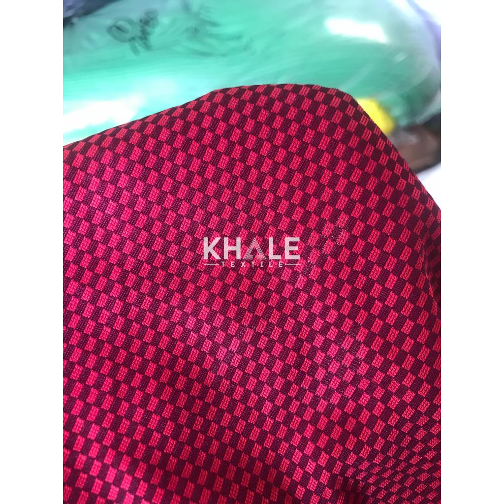Jual Bahan Kain Drifit Mondo Merah Maroon & Merah hati Corak Catur ...