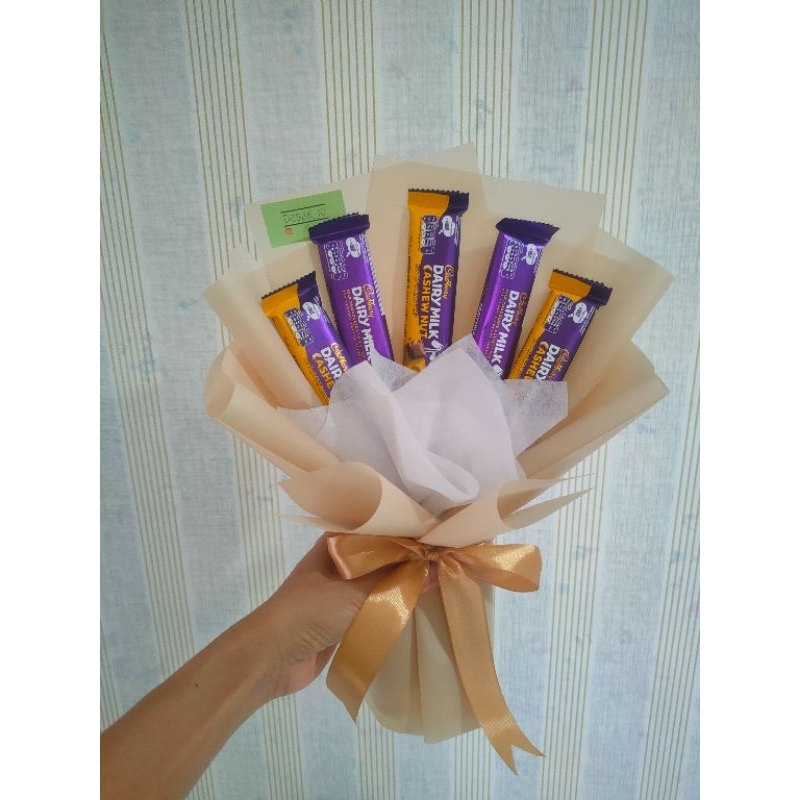Jual BUKET SNACK / BUKET COKLAT /SNACK BOUQUET/ HADIAH WISUDA / HADIAH ...