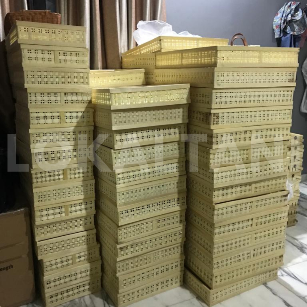 Jual Tampah Anyaman Bambu Kotak / Tambir Bambu Kotak Anyaman / Nampan ... Jual Tampah Anyaman Bambu Kotak / Tambir Bambu Kotak Anyaman / Nampan ...