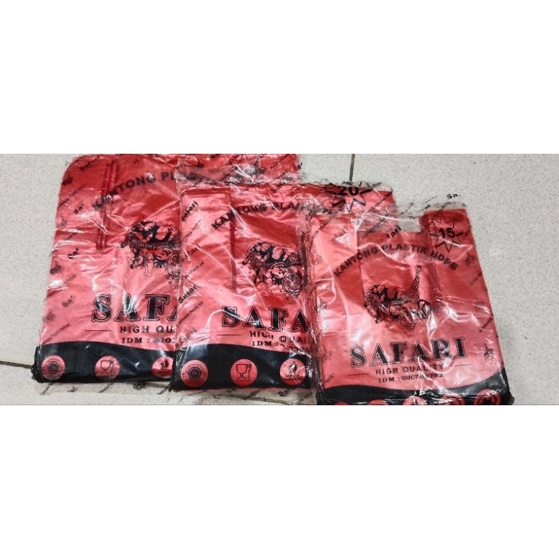 Jual PLASTIK SAFARI MERAH | Shopee Indonesia