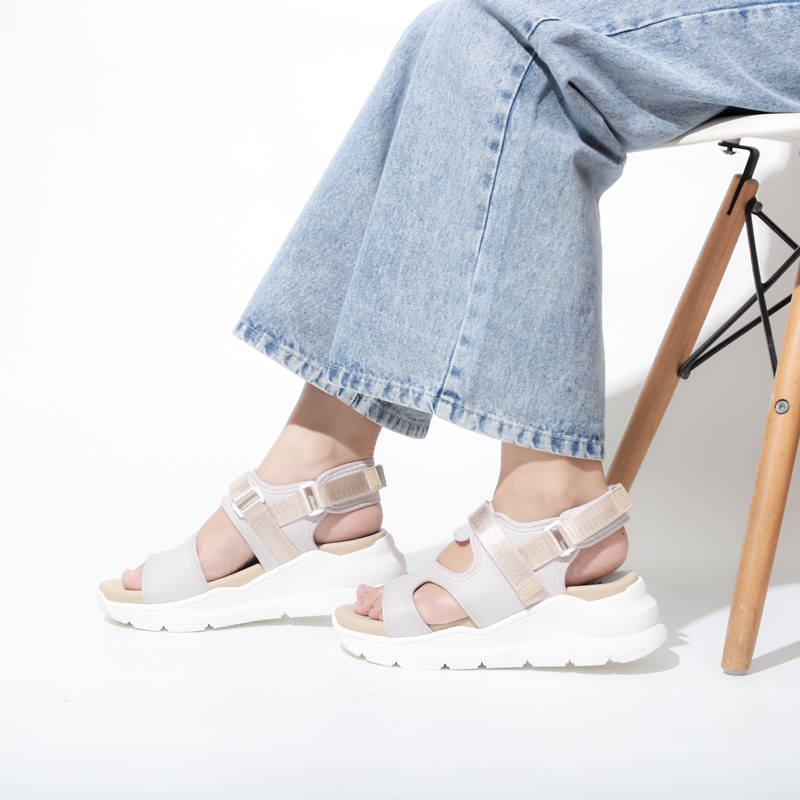 Jual Discreet Project - Sepatu Sandal Wanita LB 041 | Shopee Indonesia
