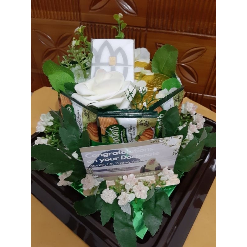 Jual *GIFT/HAMPERS/LM*/graduation/wisuda/sidang/skripsi/tesis/disertasi ...