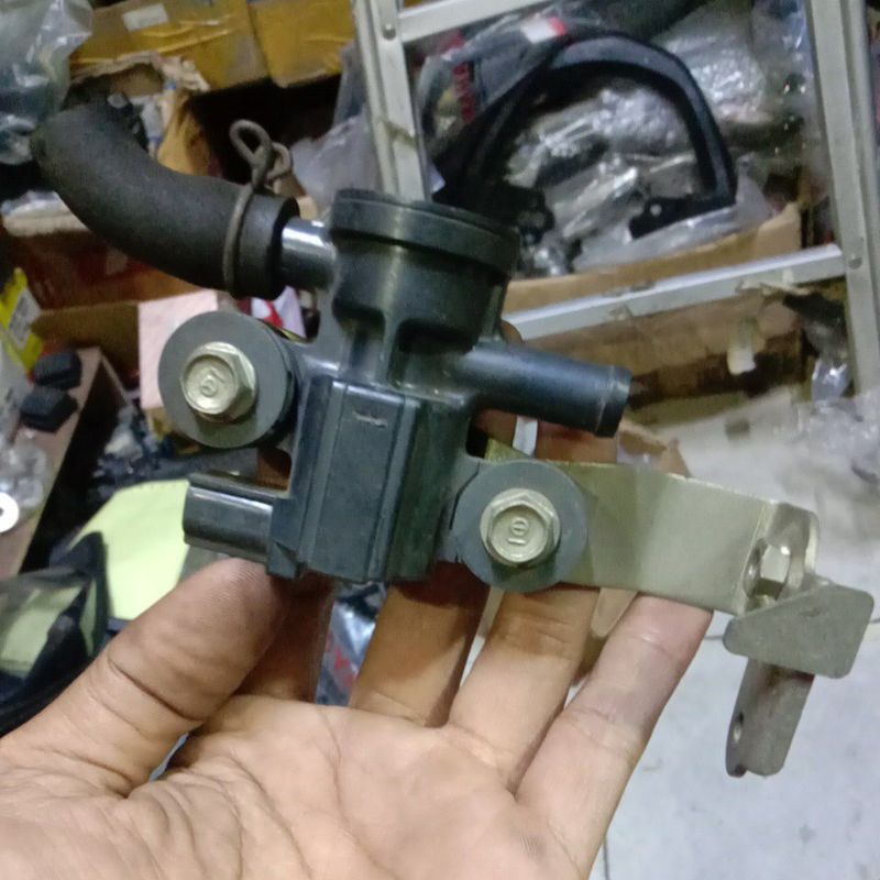 Jual valve Assy air injeksi CBR 250 rr original | Shopee Indonesia