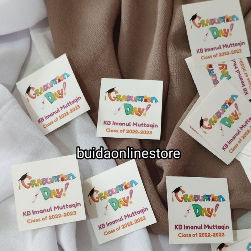 Jual Stiker Graduation Day Custom Nama sekolah Tahun Ajaran label ...