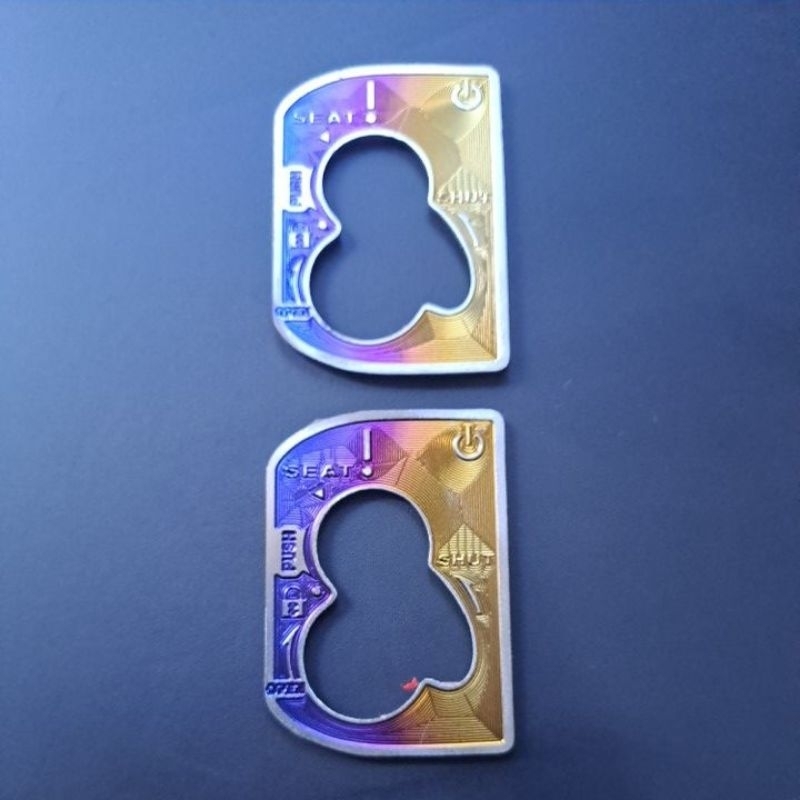 Jual emblem kunci kontak beat deluxe titanium made in vietnam | Shopee ...