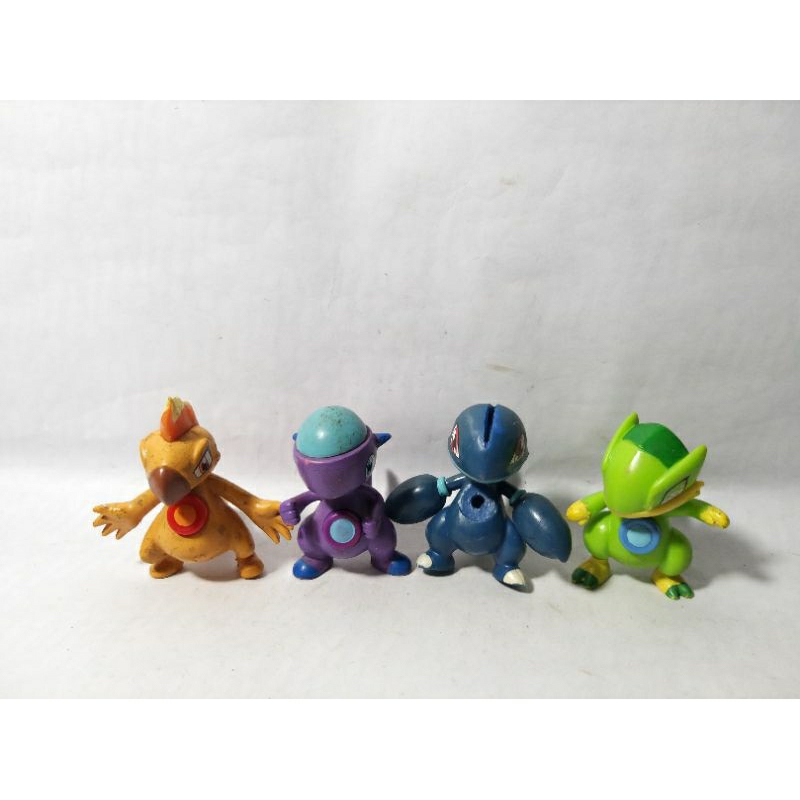 Jual Dragon Warrior Mainan Naga Wyvern Hero Heroes No Pokemon Digimon ...