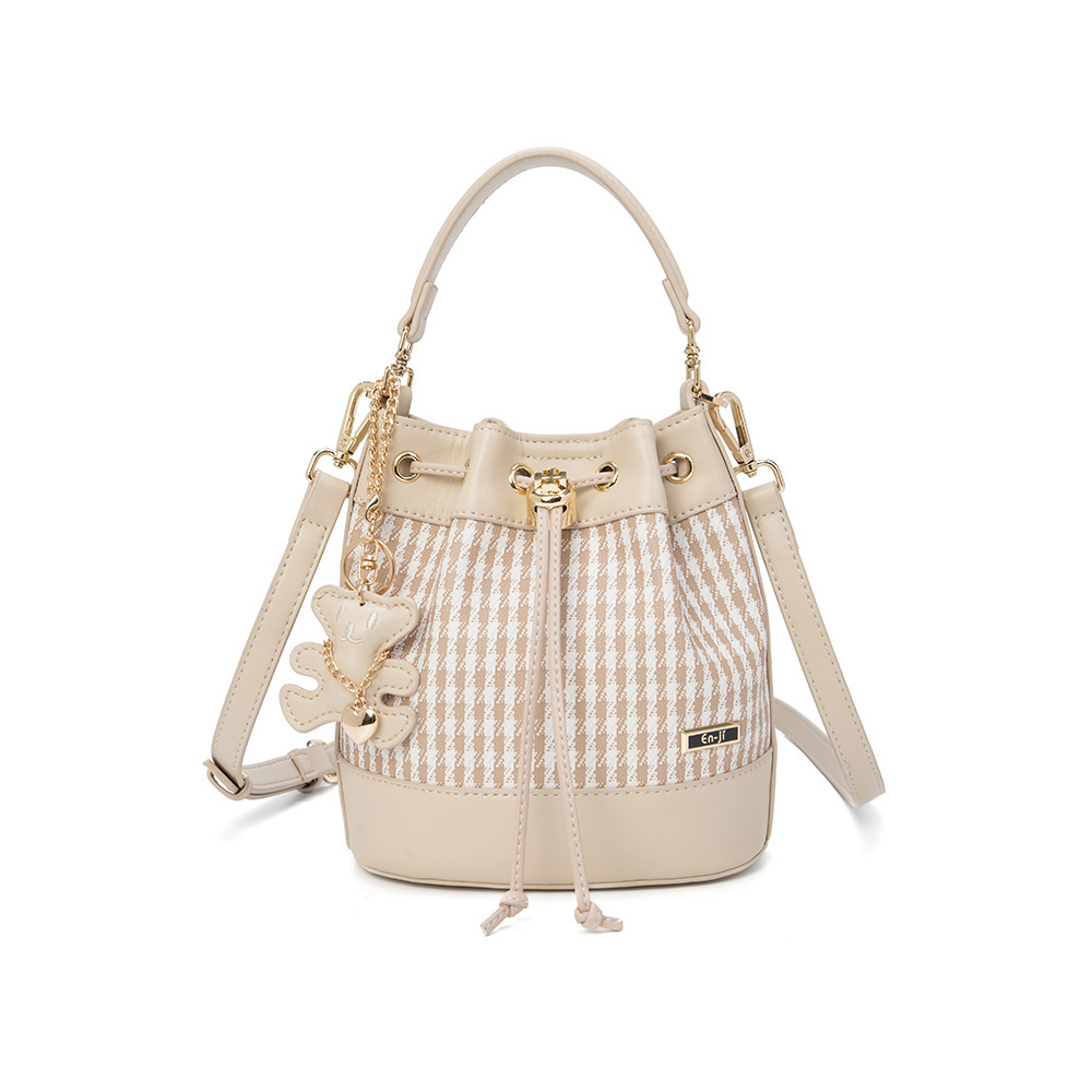 Jual En-ji Dolmi Handbag - Cream | Shopee Indonesia