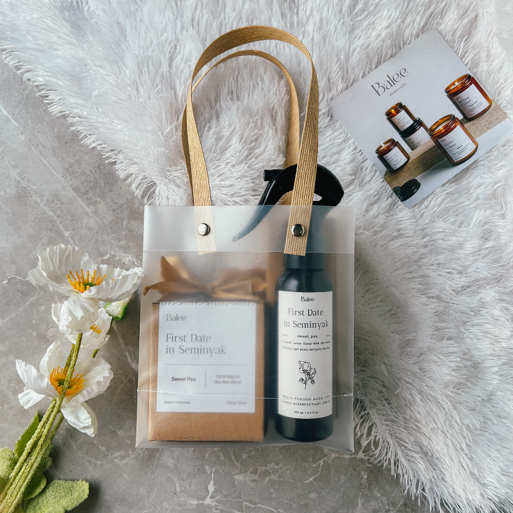 Jual BALEE Premium Gift Set A - Scented Candle & Linen Spray - Hampers ...