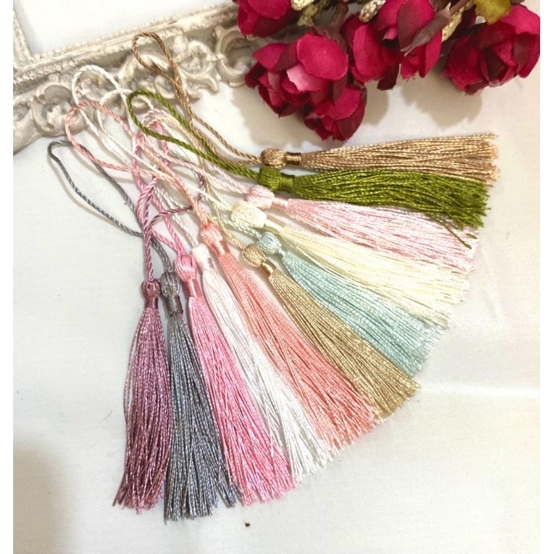 Jual (25 pcs) tasel/tassel | Shopee Indonesia