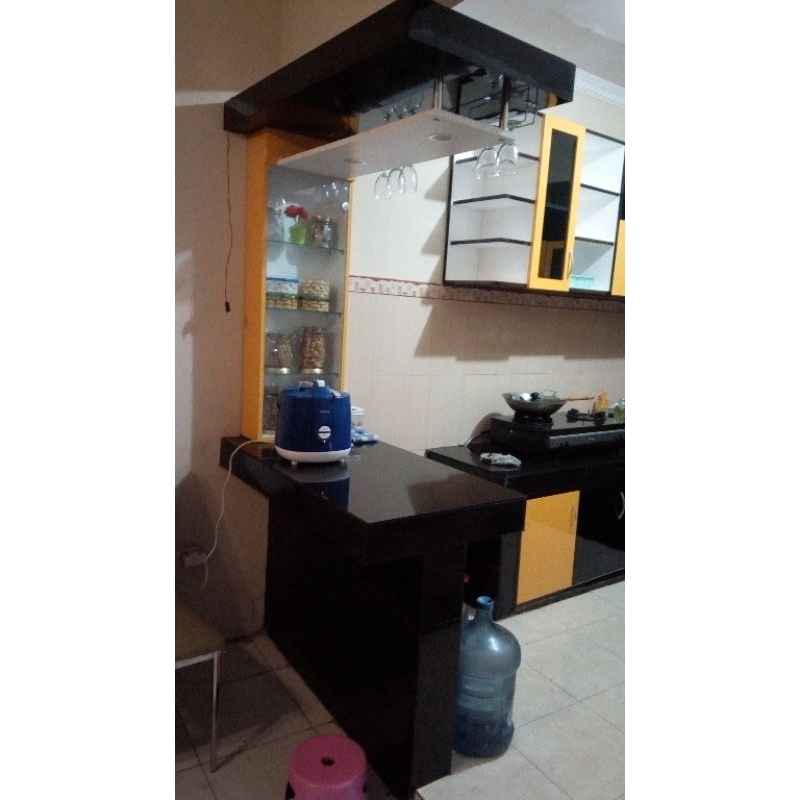 Jual 1 set Kitchen set dan minibar minimalis modern (Bisa custom ...