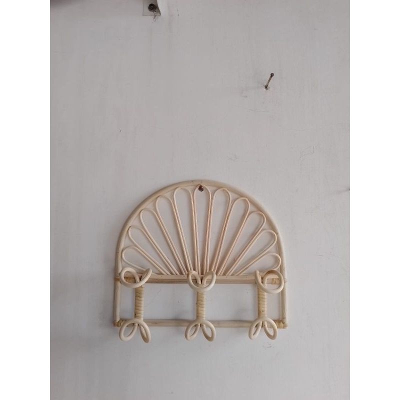 Jual gantungan rotan motif kipas vintage/rattan wallhook | Shopee Indonesia
