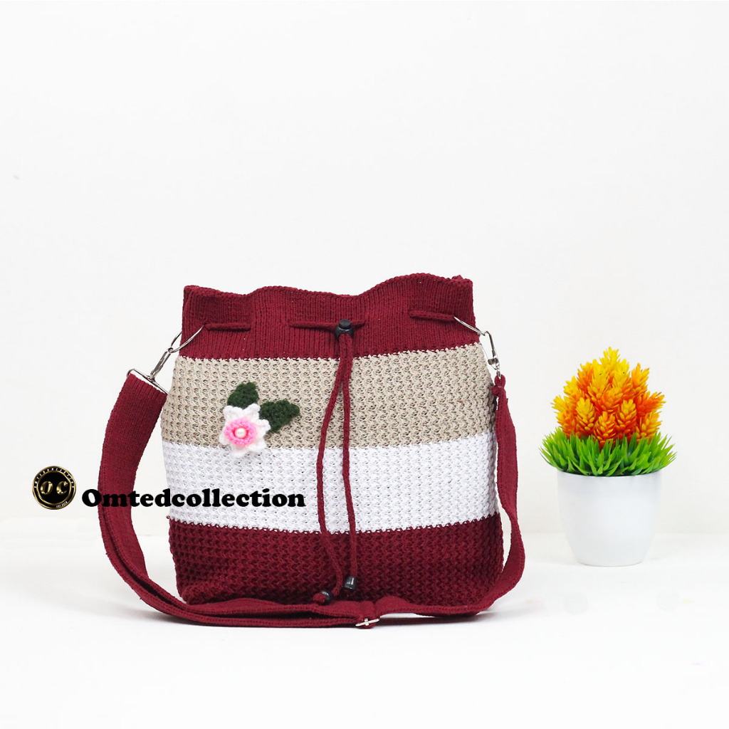 Jual Tas Selempang Cincin Serut Bunga korean style Bahan rajut tebal ...