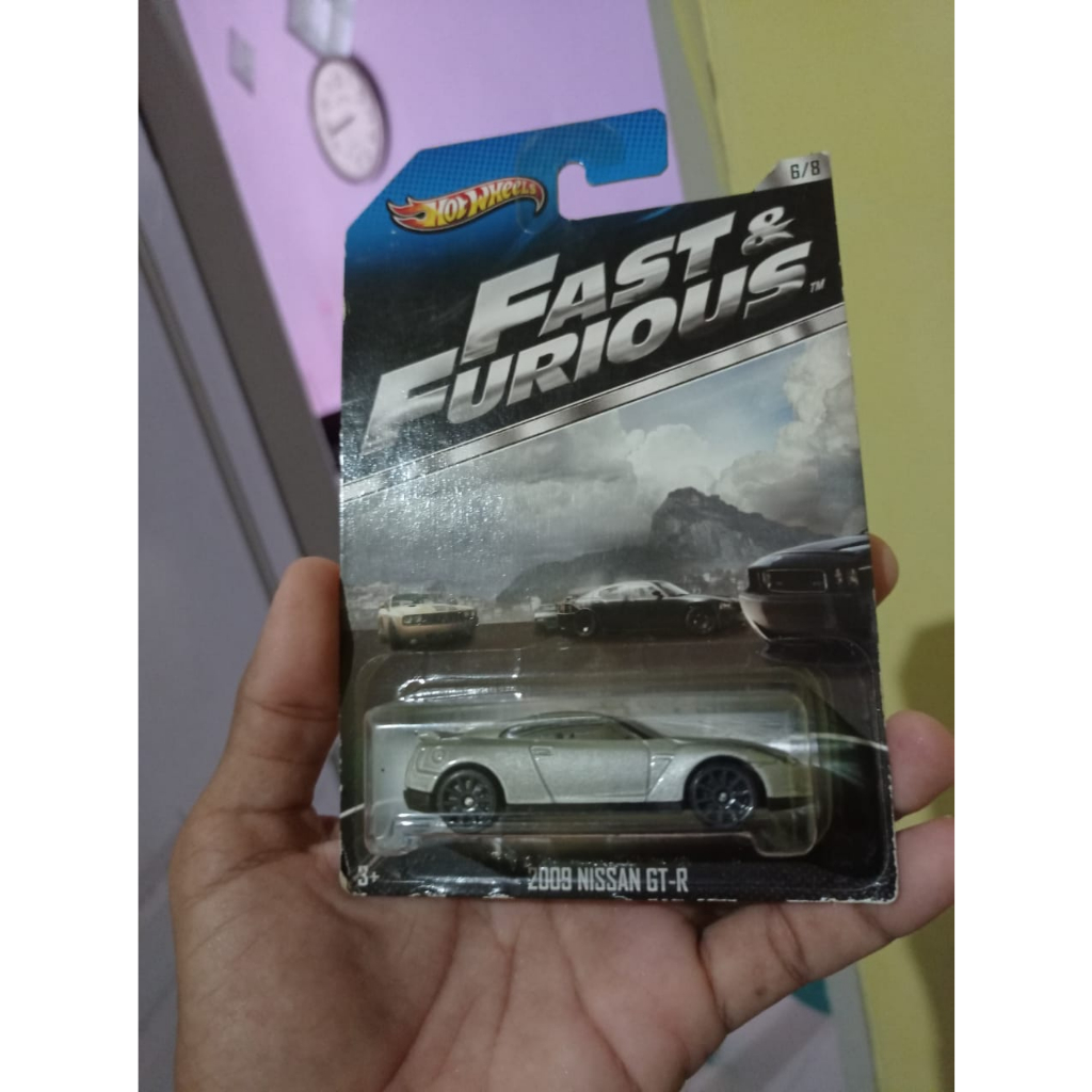 Jual Hotwheels fast n furious fnf 2009 Nissan GTR r36 silver first ...